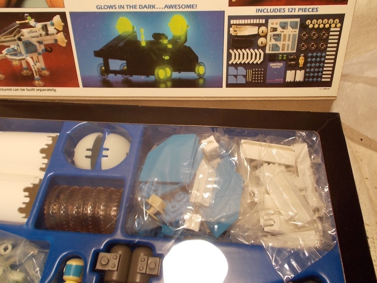 Fisher-Price Construx Archive by RetroRescue.com