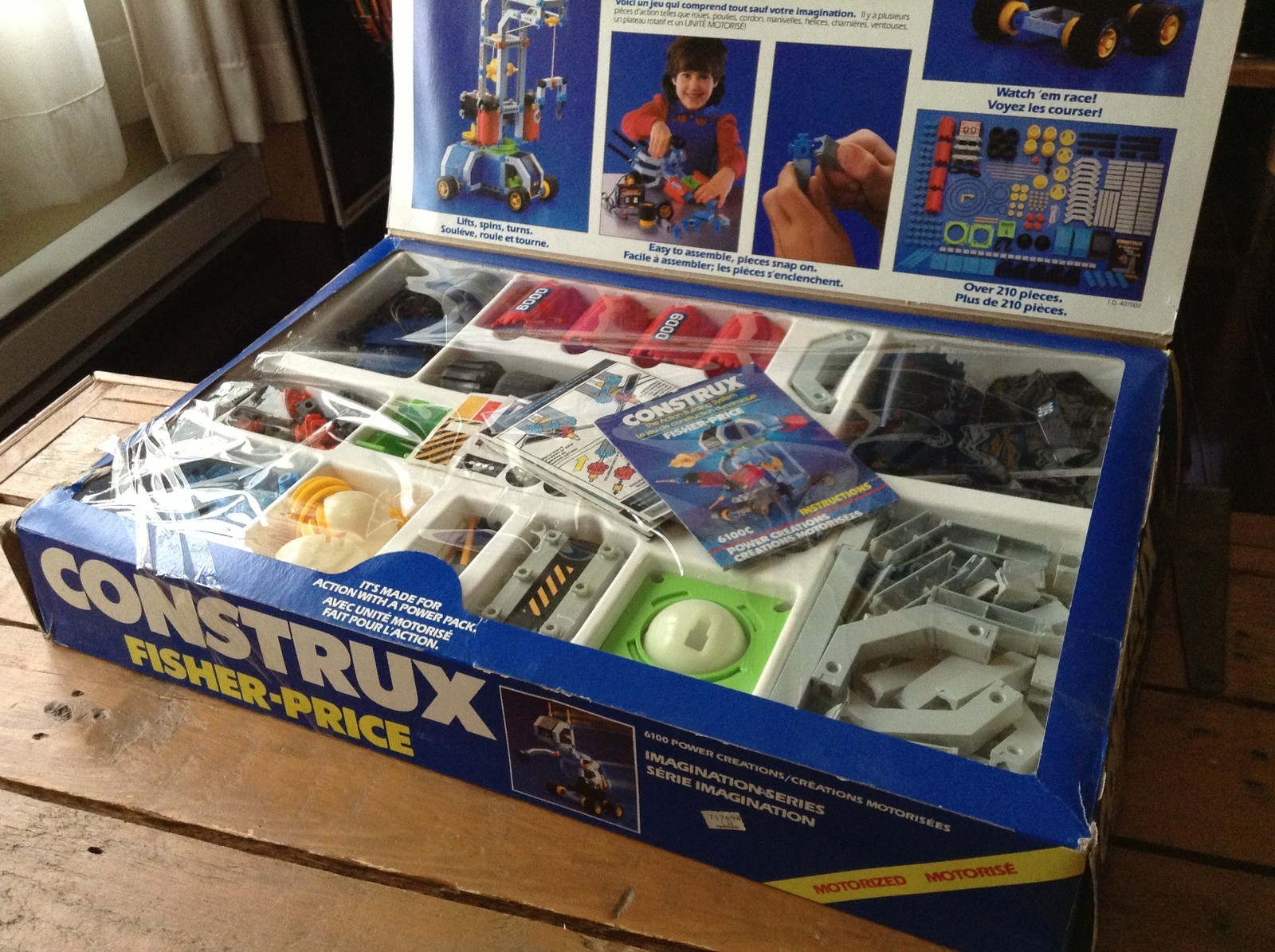 Fisher-Price Construx Archive by RetroRescue.com